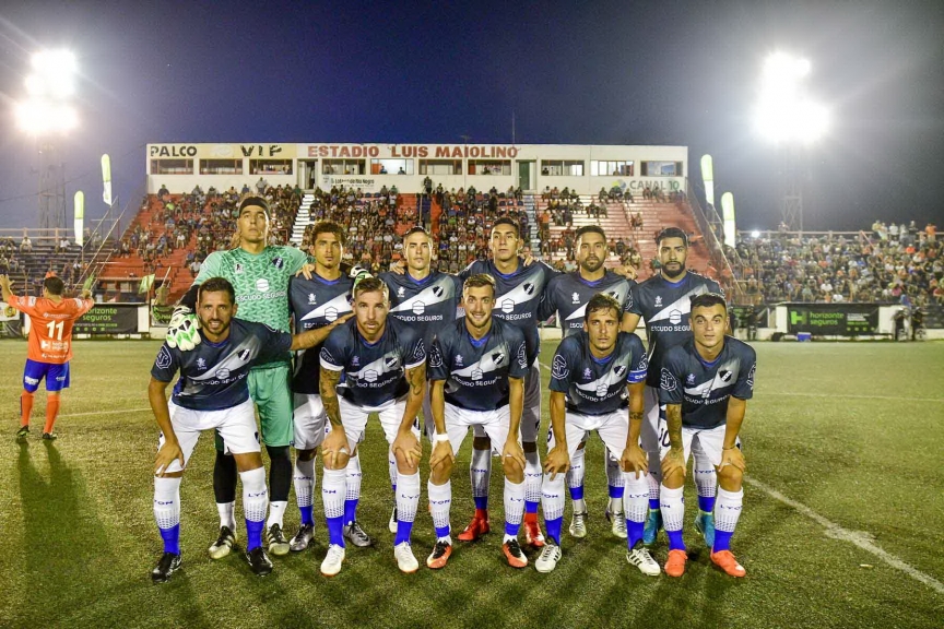 Deportivo Roca se acercó al sueño de debutar en la Fase Final - Copa ...