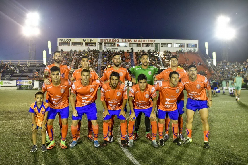 Deportivo Roca se acercó al sueño de debutar en la Fase Final - Copa ...